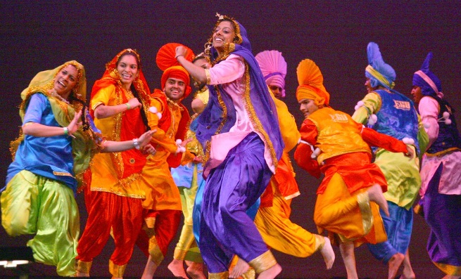BHANGRA 1 – 107.7 Pulse FM Radio